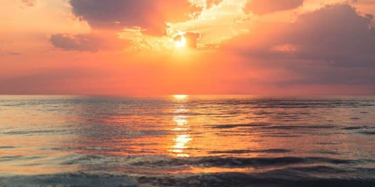 Free 10 Minute Fountain Visualization Guided Imagery Script for Healing ...